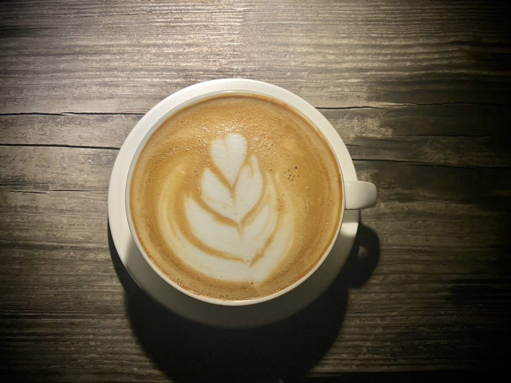 冬天在家要如何製作榛果風味拿鐵？ - 咖啡知識，咖啡推薦，咖啡知識家 COFFEE+